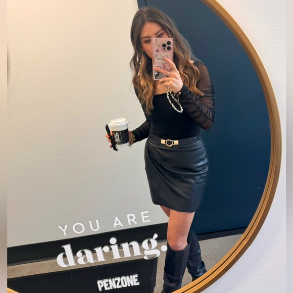 Princess Polly | Tops | Princess Polly Delaney Bodysuit | Poshmark